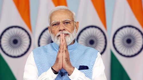 PM Modi never liked ₹2,000 notes, says ex-aide; ‘Pathetic damage ...