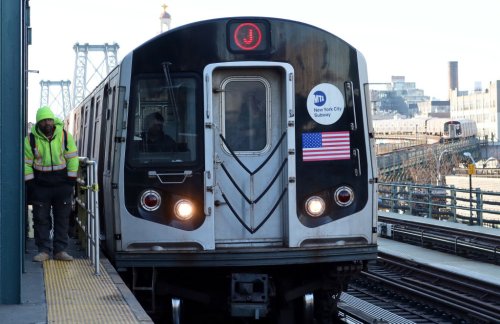 15-Year-Old Boy Dies Subway Surfing On J Train In New York City | Flipboard