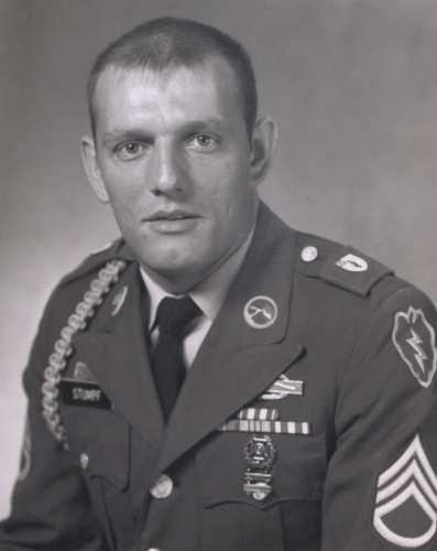 Kenneth Stumpf, Vietnam War Medal of Honor Recipient, Dies at 77 ...