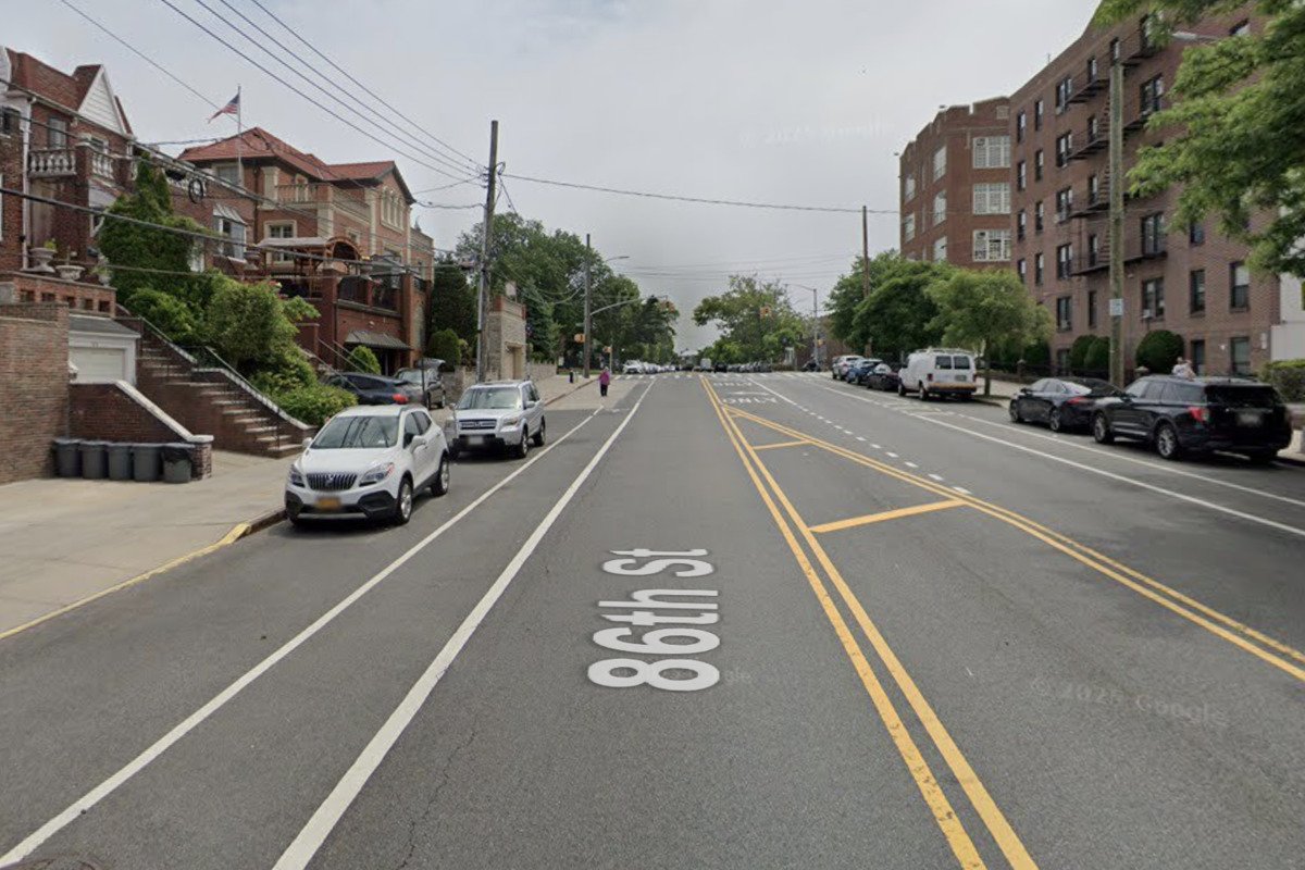 Brooklyn Gas Main Rupture Leaves National Grid Worker Injured, Sparks ...