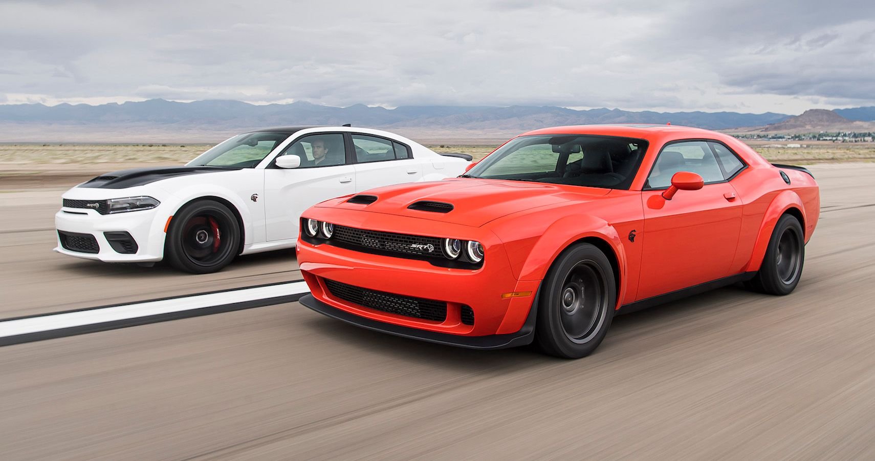 Texas State Troopers' 1080 HP Challenger SRT Hellcat Makes Lawbreakers ...