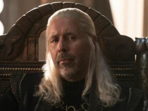 George Rr Martin Is Using House Of The Dragon To Fix Game Of Thrones Flipboard