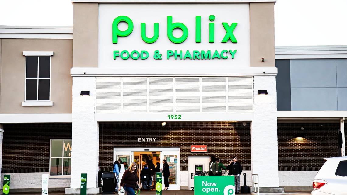 Memorial Day 2025: See holiday hours for Lexington Publix, Costco ...
