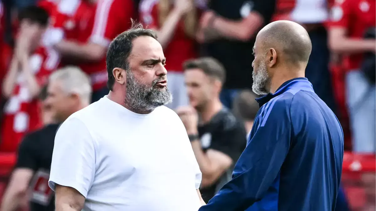 Evangelos Marinakis releases damning statement after on-pitch bust up ...
