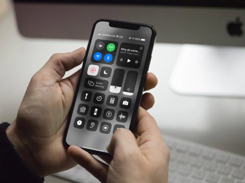 How To Access Control Center Without Touching Your IPhone s Screen how-to-access-control-center-without-touching-your-iphone-s-screen