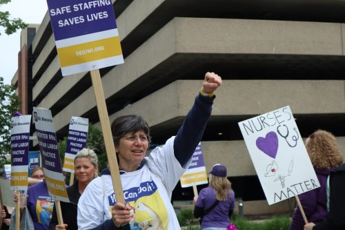 UnityPoint Health-Meriter nurses launch strike | Flipboard
