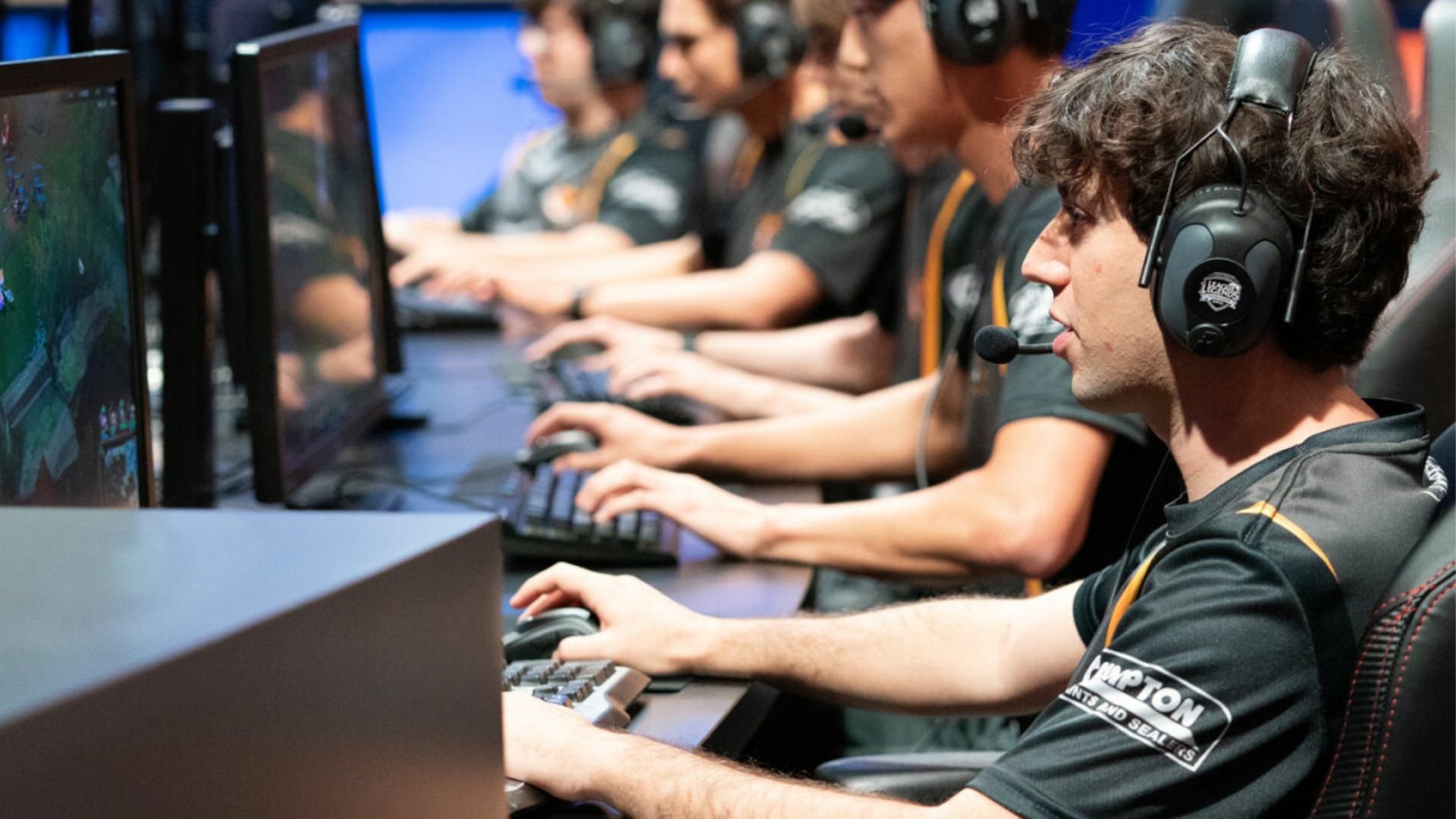 HP study reveals: 50% of Indian hardcore gamers have an annual income ...