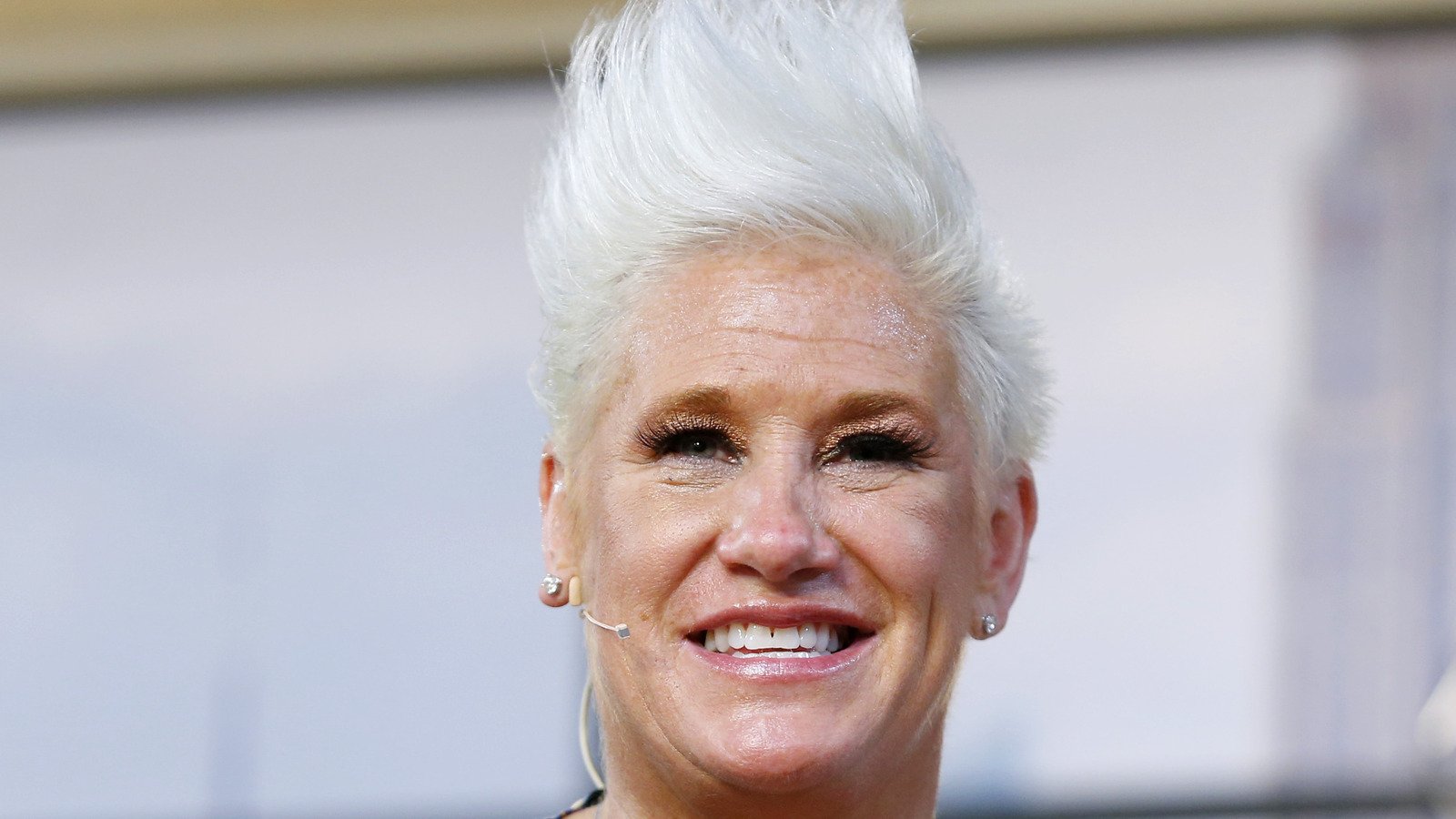 Anne Burrells Transformation Is Seriously Turning Heads Flipboard