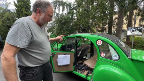 See Tiny Citroen 2CV Morph Into Camper With Double Bed, Integrated ...