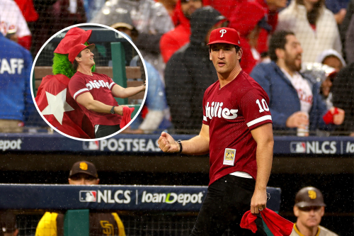 Miles Teller 'Top Gun' Dance Goes Viral Ahead of Philadelphia Phillies ...