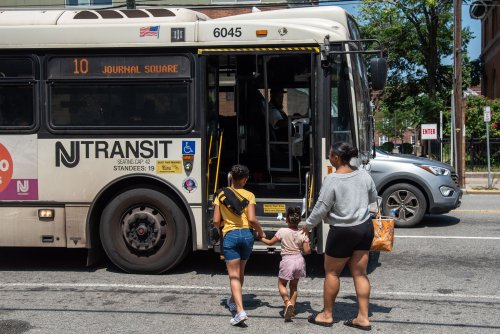 Bayonne to Jersey City bus route ridership jumped when service improved ...