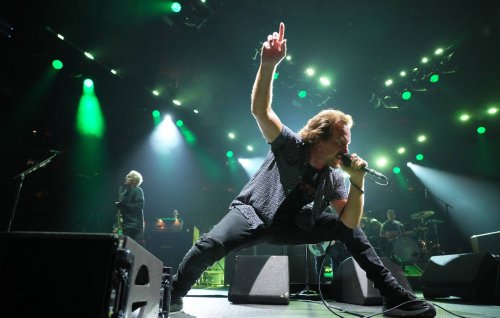 Pro Wrestler Steven Flowe Is the Grunge Tribute Act You Didn’t Know You ...