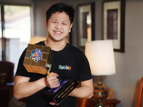 He Once Had Motor Skill Challenges Now He s The World s Fastest Rubik s Cube Solver Flipboard he-once-had-motor-skill-challenges-now-he-s-the-world-s-fastest-rubik-s-cube-solver-flipboard