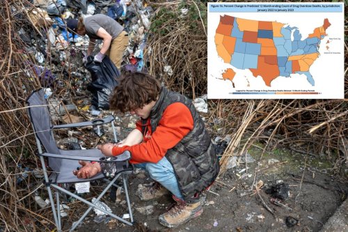 Sleeping in Seattle: Shocking photos show homeless people slumped over ...