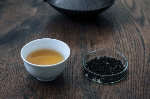 Chu-hi-cha – A Unique Type of Tea Brewed From Caterpillar Droppings ...