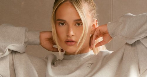 Molly-Mae proudly shows off her figure in stunning shoot after candid ...