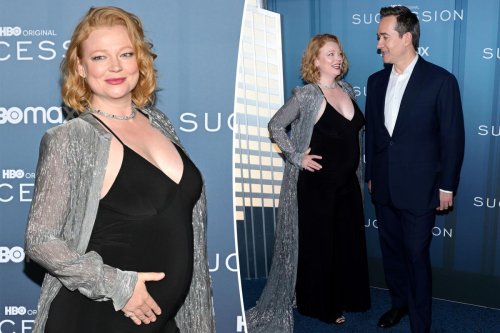 Sarah Snook is pregnant, debuts baby bump at ‘Succession’ premiere ...