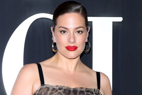Ashley Graham Says She ‘loves Acupuncture In Tiktok Post About Daily