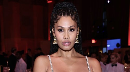 Leyna Bloom Rocks Gorgeous Sheer Figure-Hugging Striped Dress | Flipboard