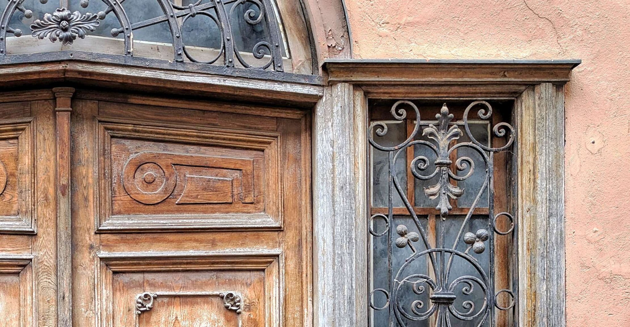 Open the Door of the Week - Theme = Lithuanian Doors, Vilnius Edition ...