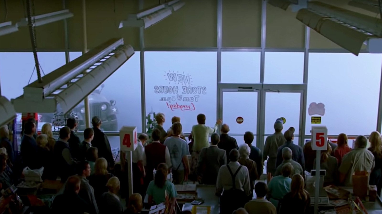 The Mist Ending Explained: 14 Years Later, The Ending Still Hits Like A ...