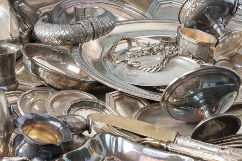 Here’s How To Tell If Something Is Real Silver, According To An Expert ...