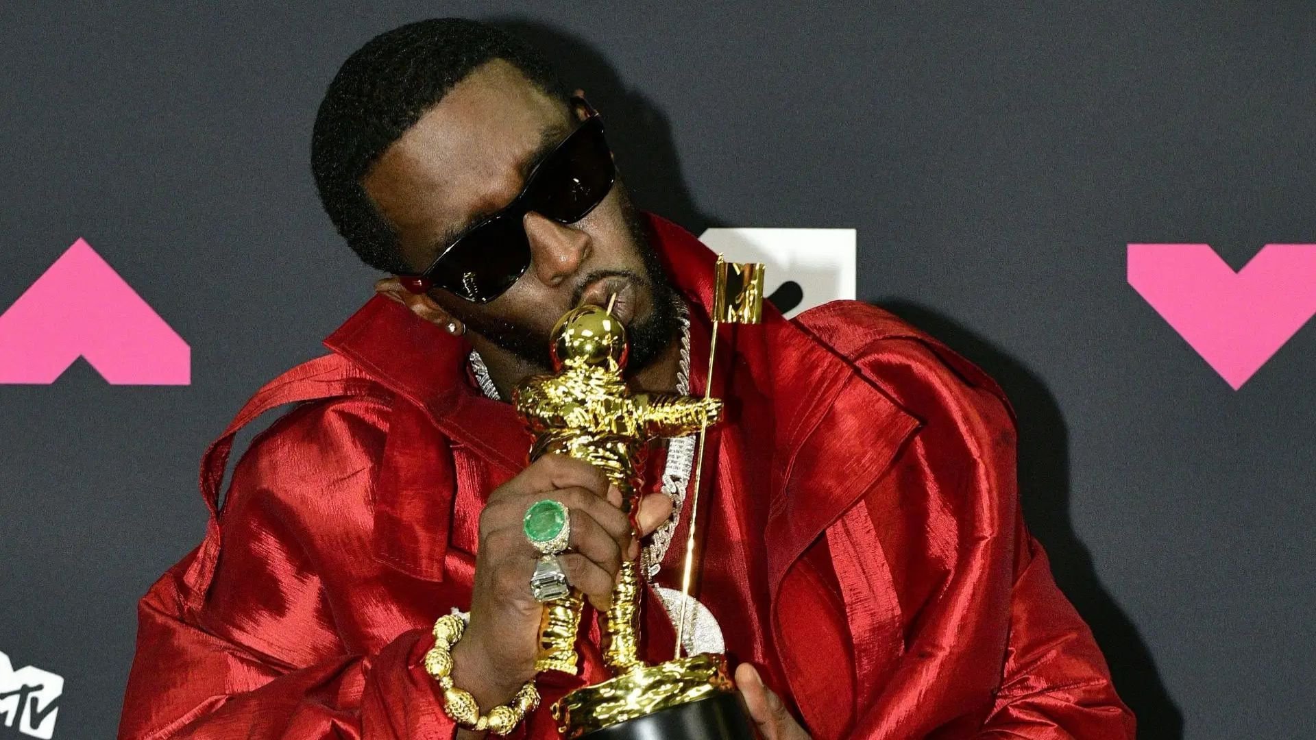 "Diddy loved putting Johnson & Johnson on his Johnson": Ben Shapiro ...