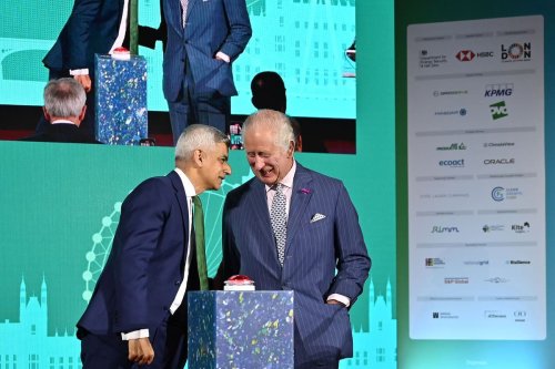 king-activates-climate-countdown-clock-flipboard
