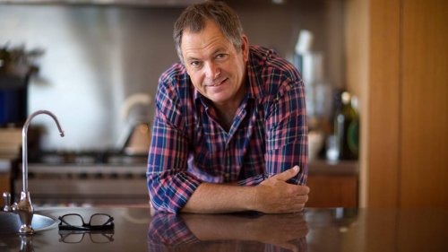 Actor Peter Elliott says New Year honour a 'validation' of life's work ...