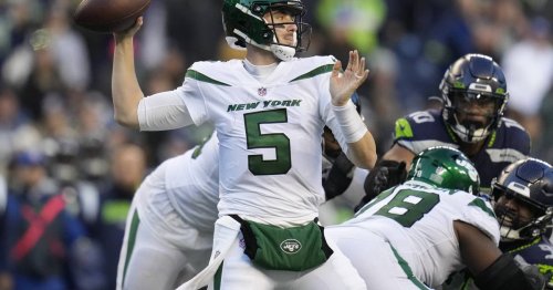 Dolphins reach deal with backup QB, local product Mike White and LB ...