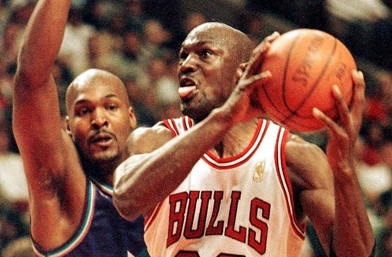 I’m ex Michael Jordan teammate MJ trolled during savage Hall of Fame ...