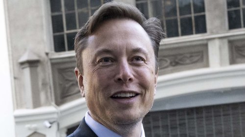 Elon Musk’s dad Errol reveals how a chance meeting and his beloved jet ... Elon Musk’s dad Errol reveals how a chance meeting and his beloved jet ...