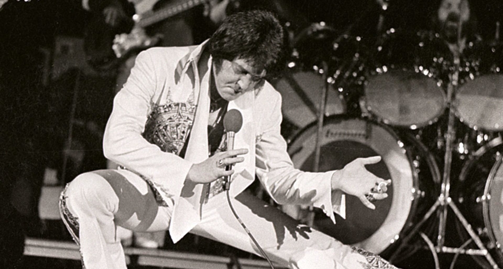 Elvis Presley's iconic dance moves almost saw him getting arrested by ...