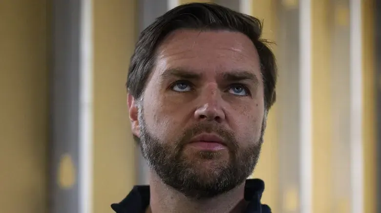 JD Vance Looks Wildly Different Without His Beard | Flipboard