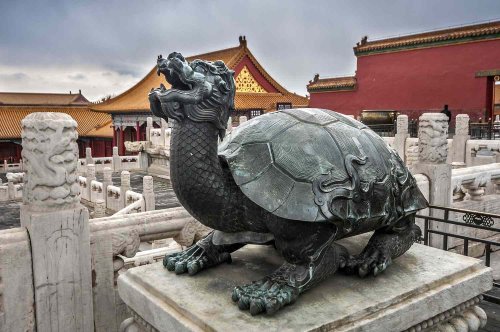 How to Use the Dragon Turtle Symbol in Feng Shui | Flipboard