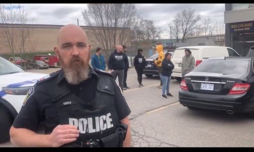 Update Peel Police Sergeant Suspended After Video Shows Officer Not Physically Distancing While 3825