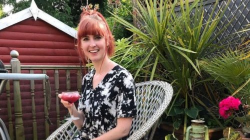 Antiques Road Trip’s Izzie Balmer flashes her legs in summer dress as ...