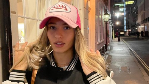 Ryan Giggs soaks up the sun while on holiday in Portugal with ...