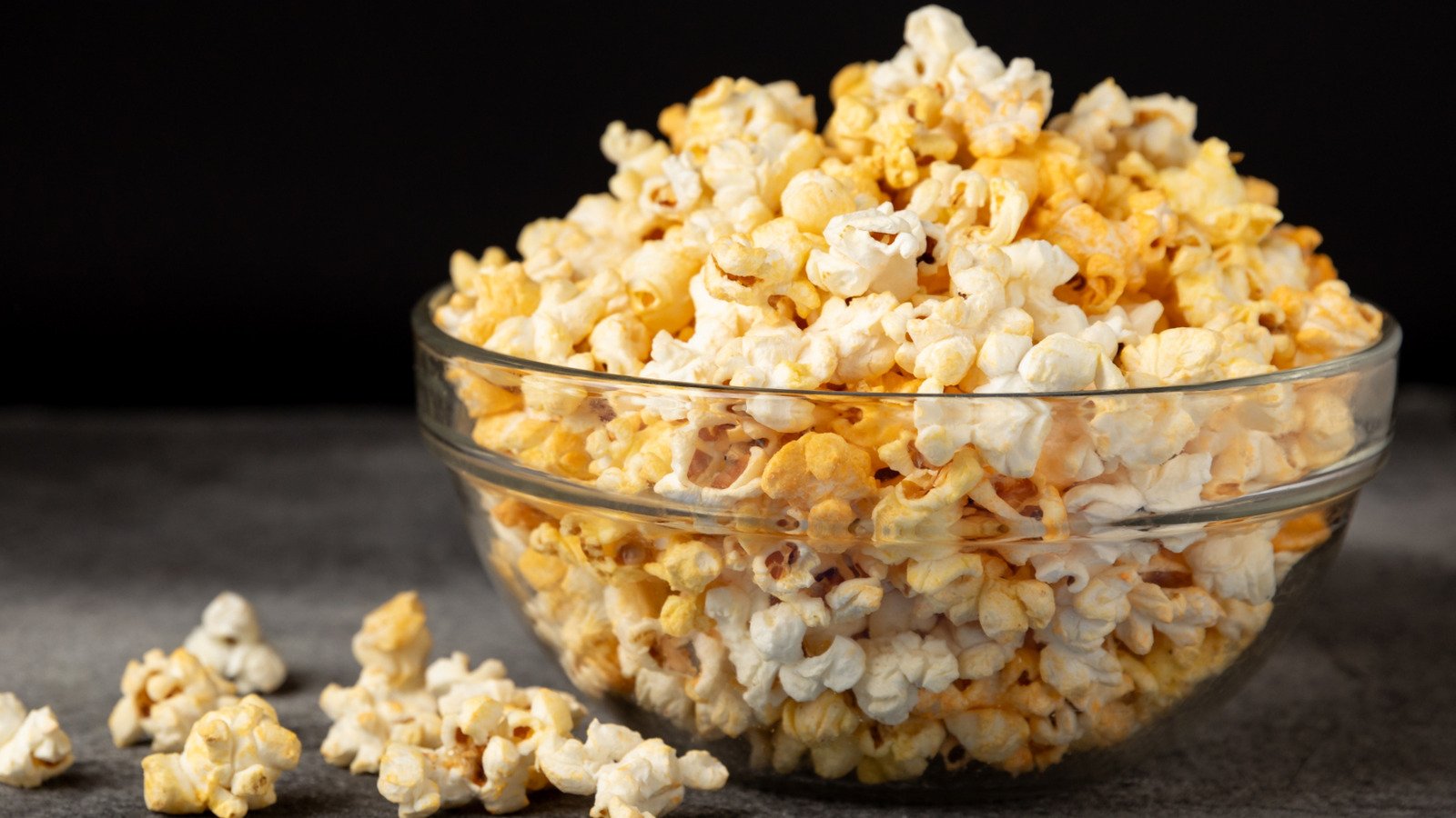 How To Make Homemade Popcorn Taste As Good As The Movies | Flipboard
