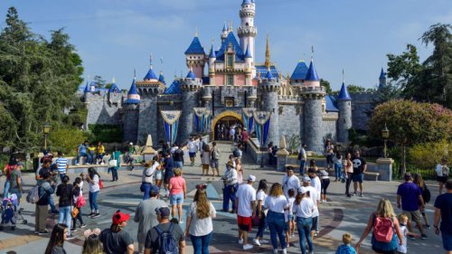 Disney Pulls Song Of The South Song Zip a Dee Doo Dah From Parade Flipboard disney-pulls-song-of-the-south-song-zip-a-dee-doo-dah-from-parade-flipboard