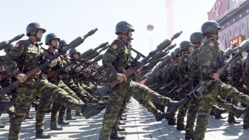 North Korea Claims 800 000 People Volunteered To Fight Against The U S
