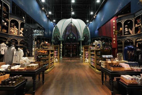 Warner Bros Studio Tour Tokyo will offer Tokyo-exclusive Harry Potter ...