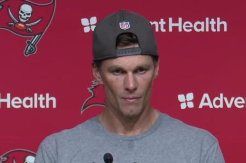 NFL Fans Are Once Again Shocked By Tom Brady’s Facial Appearance As He ... NFL Fans Are Once Again Shocked By Tom Brady’s Facial Appearance As He ...