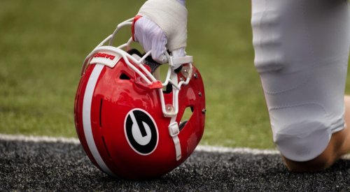 BREAKING Georgia Bulldogs WR Arrested On Felony False Imprisonment Charge Flipboard breaking-georgia-bulldogs-wr-arrested-on-felony-false-imprisonment-charge-flipboard