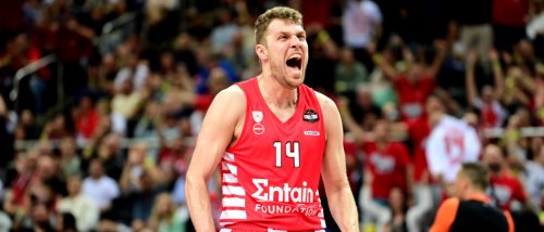 EuroLeague MVP Sasha Vezenkov Joins Kings On Three-Year, $20 Million ...