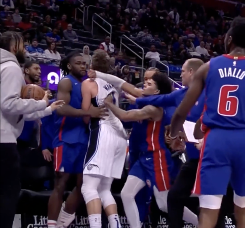 Mo Wagner was punched in the back of the head and then ejected after ...