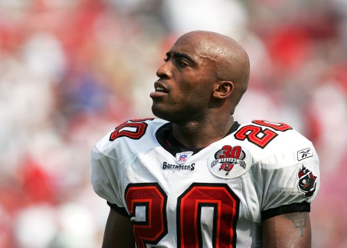 Rondé Barber talks Hall of Fame, legendary Bucs defense, and more ...