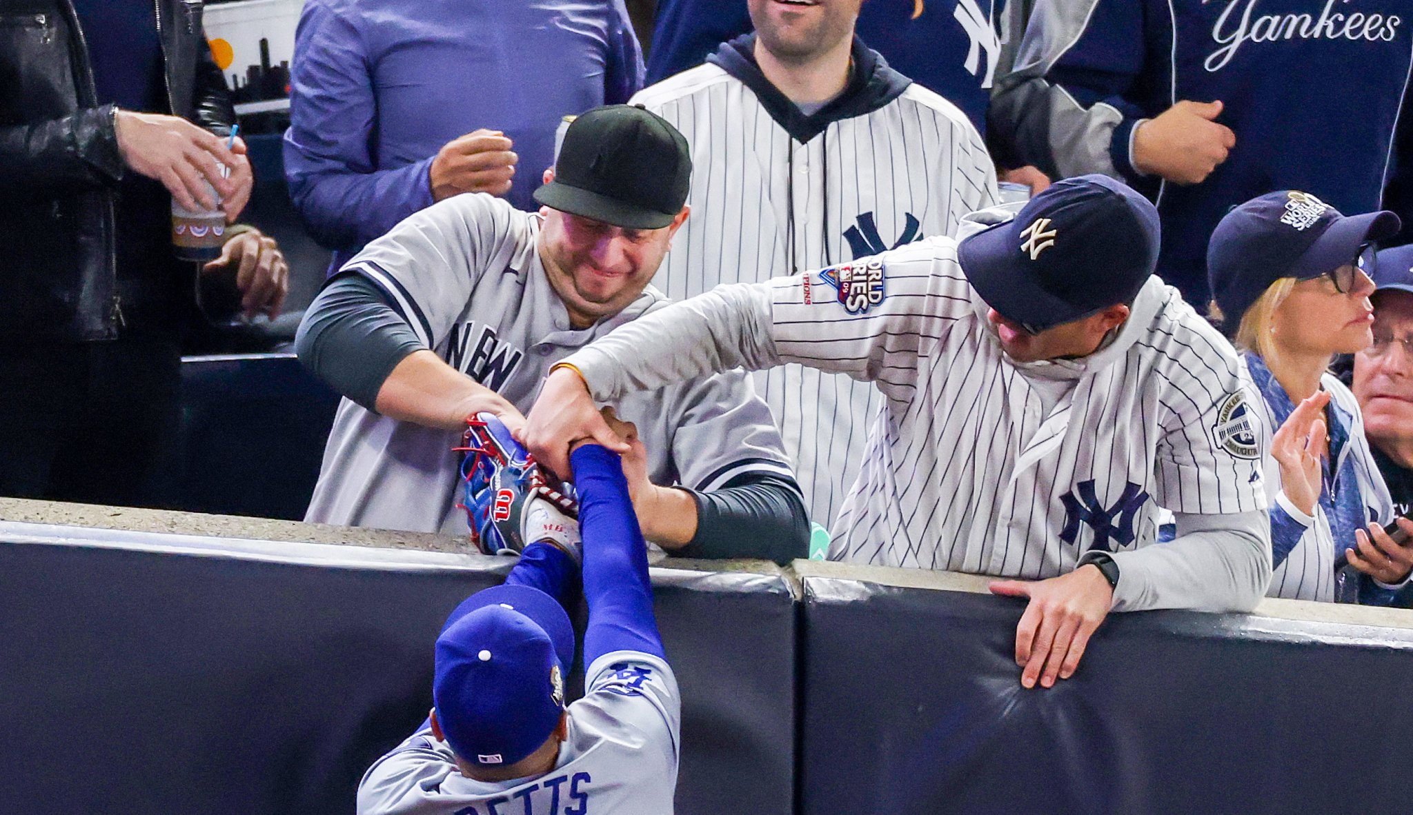The Yankees had the best response after the banned fan complained about ...