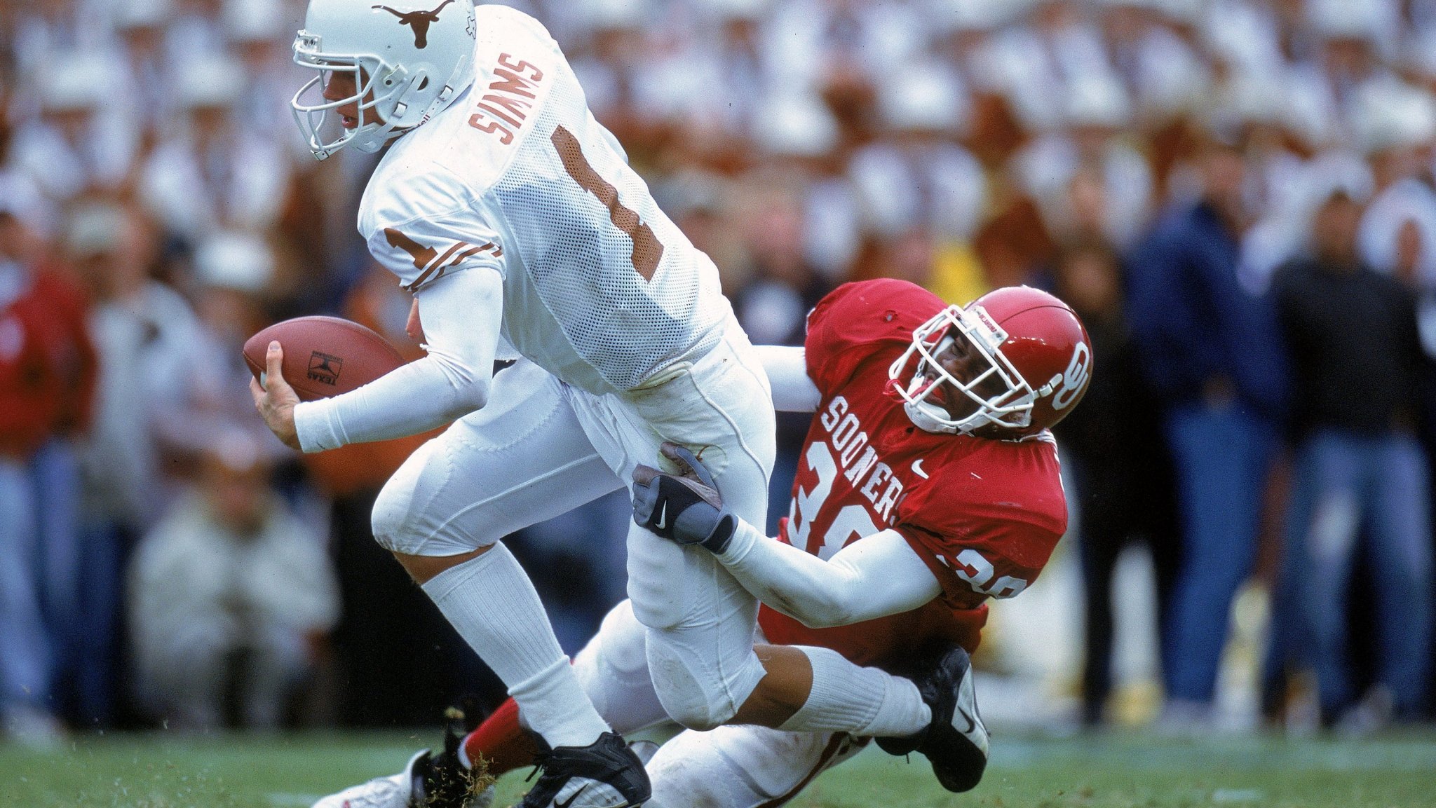 Cowboys 5x Pro Bowler, Red River hero ranked among Top 25 CFB players ...