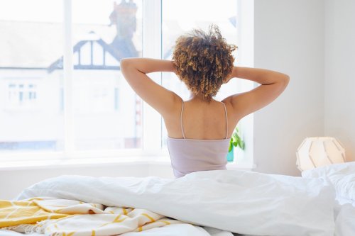 how-to-use-a-tennis-ball-to-relieve-back-pain-and-help-you-sleep